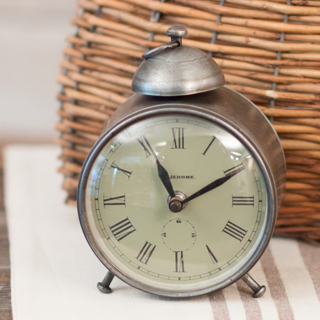 Vintage Clock - Piper Classics