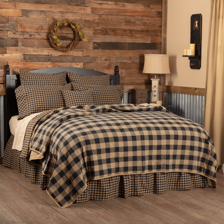 Black Check Quilt Coverlet - Queen - Piper Classics
