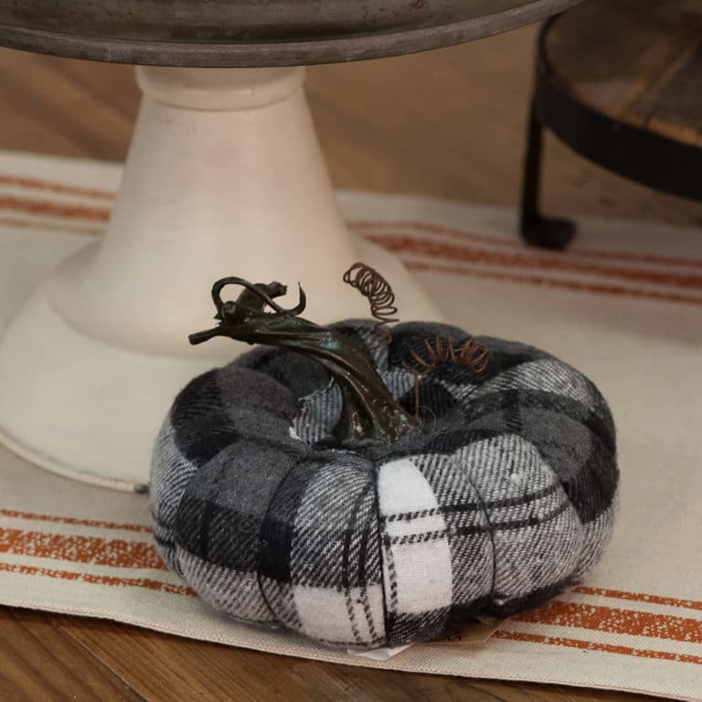 Black & White Check Pumpkin - Sm - Piper Classics