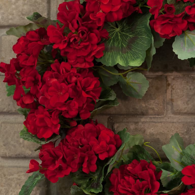 Geranium Wreath - Piper Classics