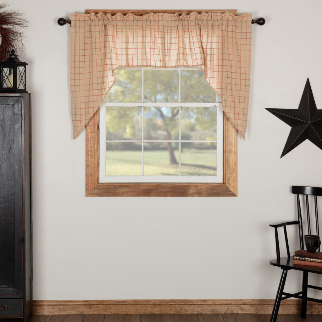 Springhouse Red Swags - Piper Classics