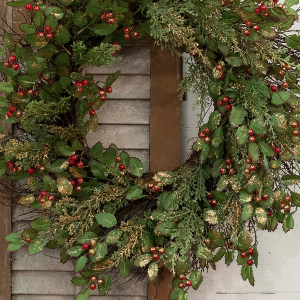 Holly Harmony Wreath - Piper Classics