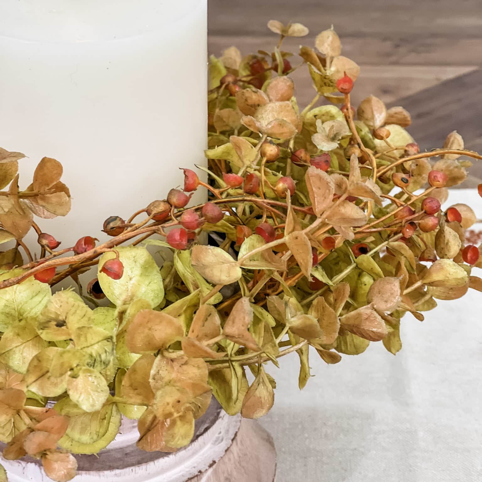 Rust Eucalyptus Accent /Candle Ring - Piper Classics