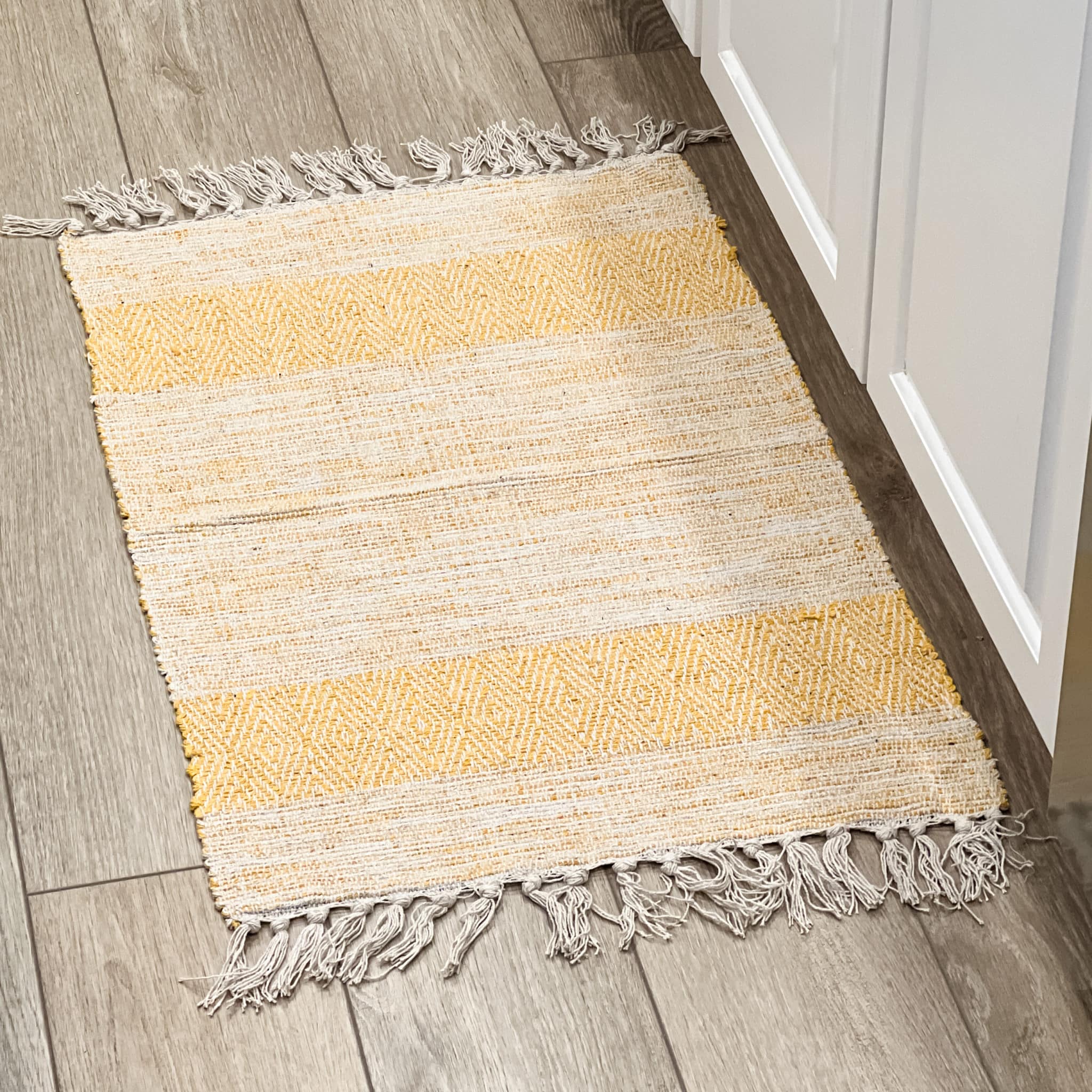 Country and Farmhouse Style Rag Rugs - Shop Online Now!
