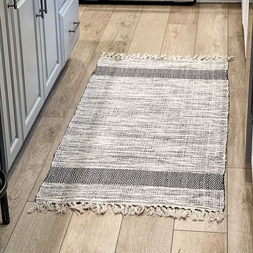 Country and Farmhouse Style Rag Rugs - Shop Online Now!