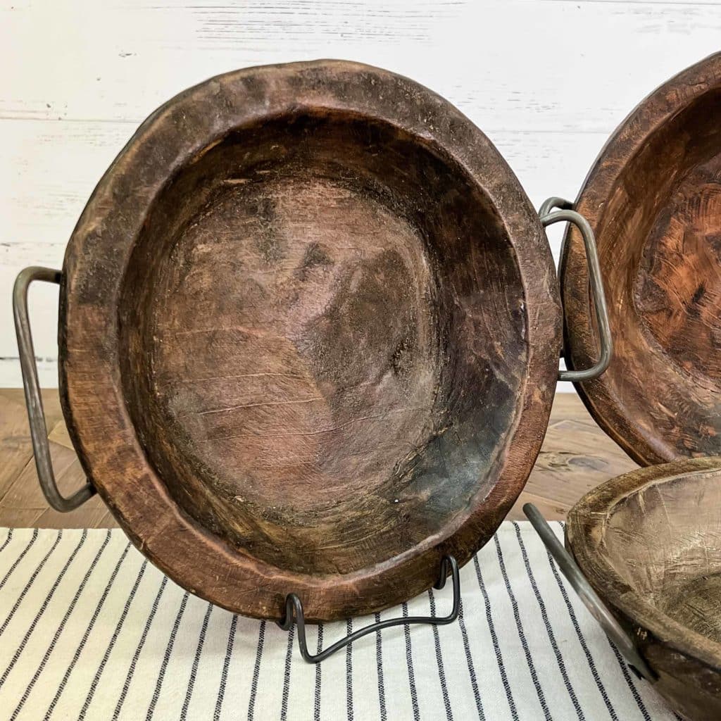 Small Round Carved Bowl W/ Handles - Piper Classics