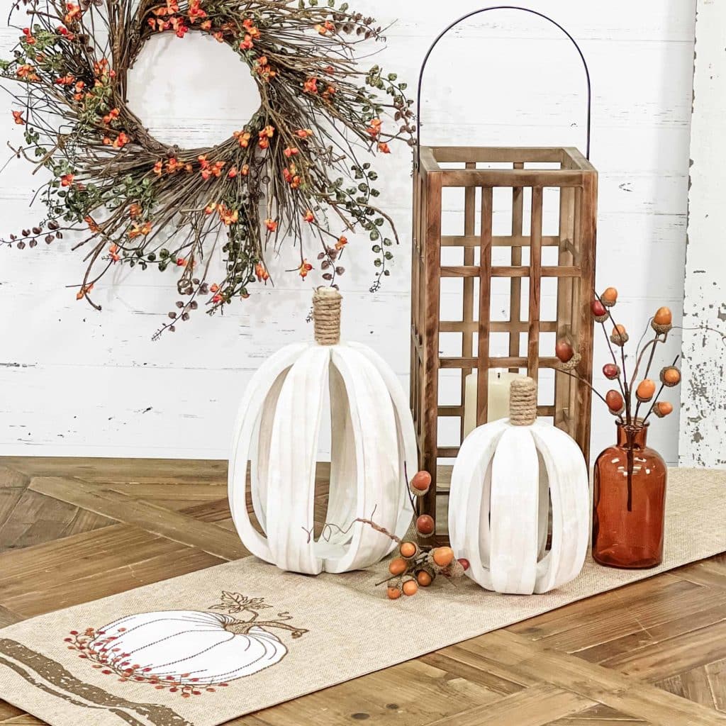 White Wood Rib Pumpkin - Small - Piper Classics