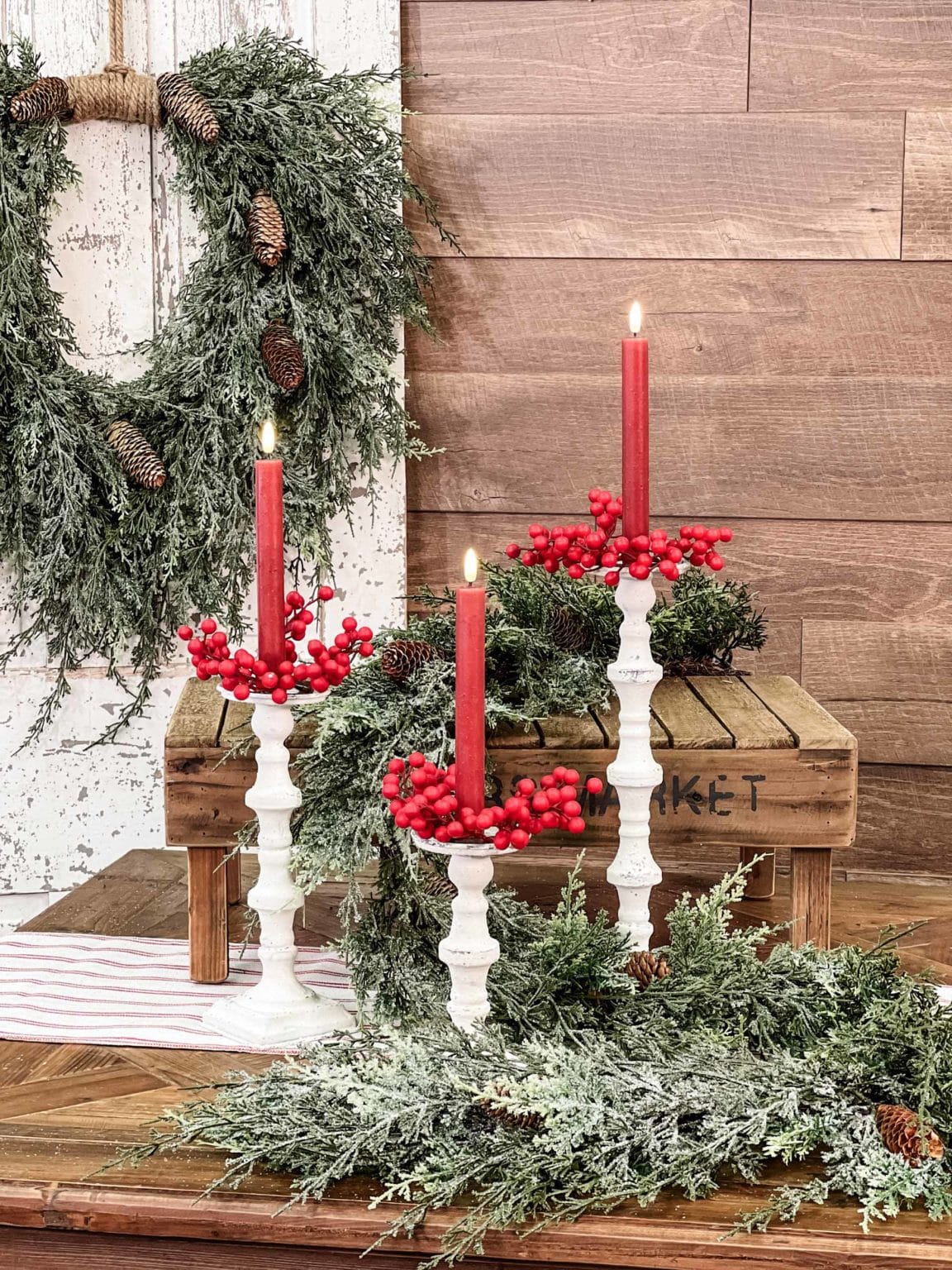 Silver Thread Cedar Garland - Piper Classics