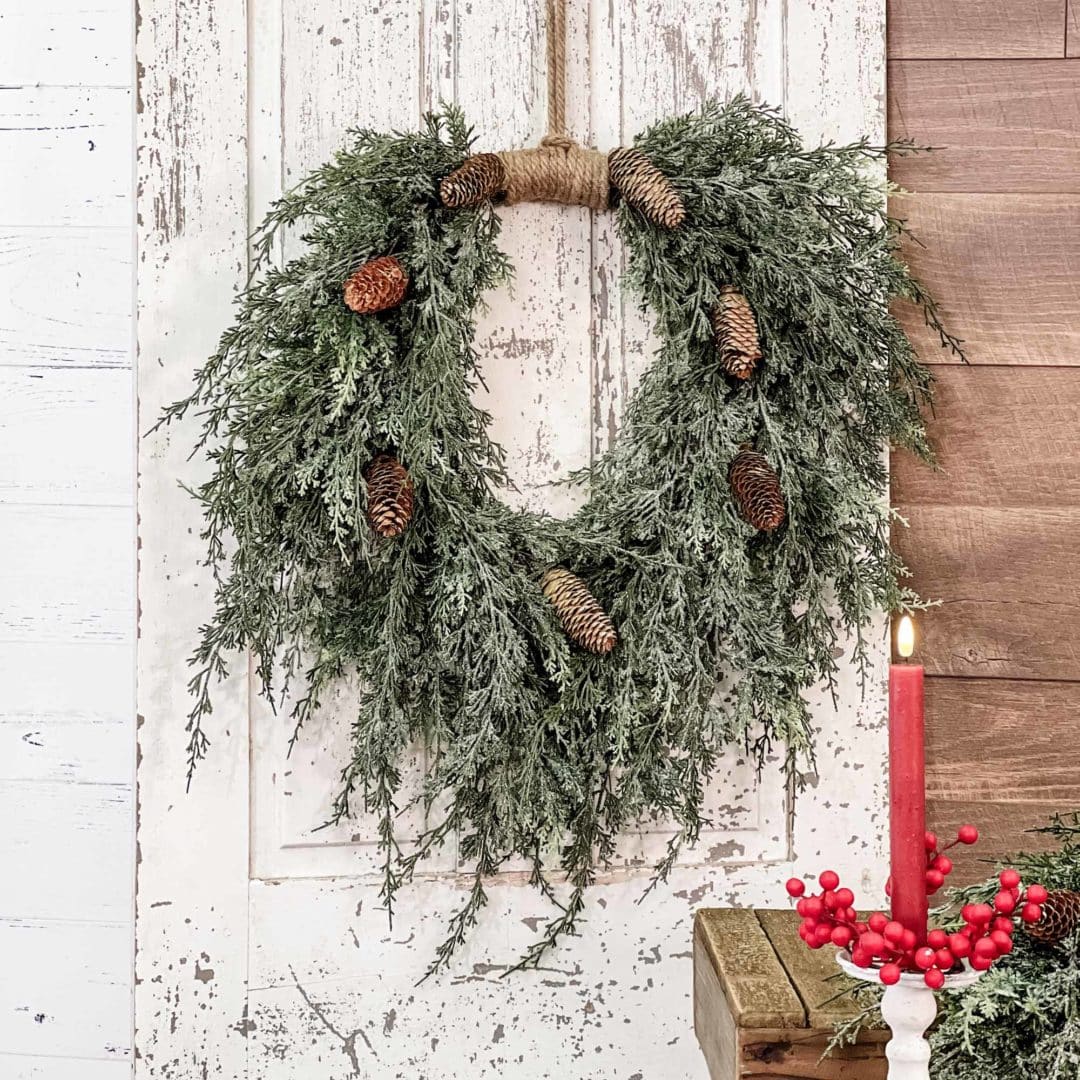 Silver Thread Cedar Wreath - Piper Classics