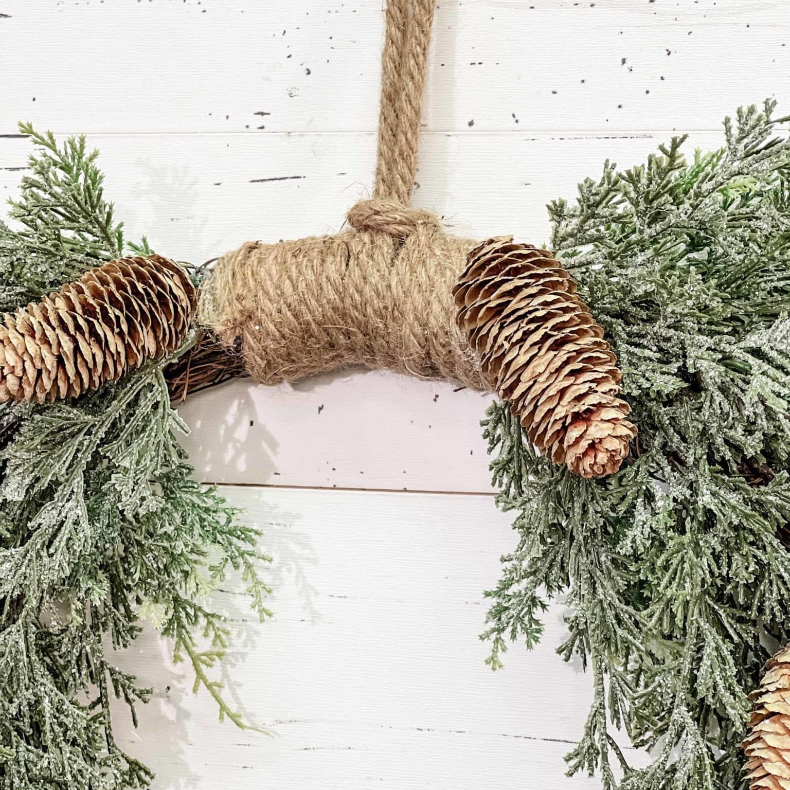 Silver Thread Cedar Wreath - Piper Classics