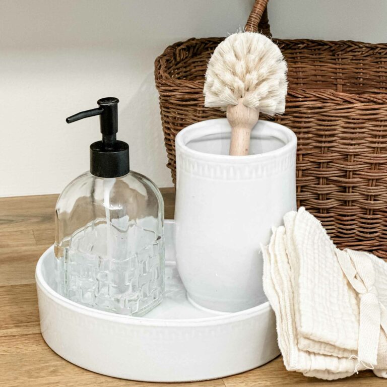 Kitchen Sink Caddy - Piper Classics