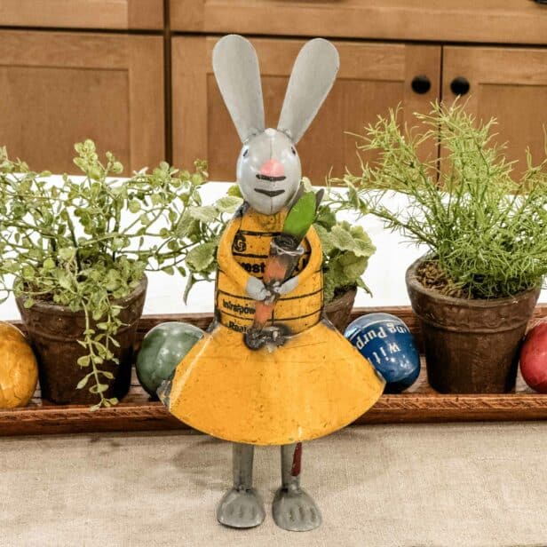 Lucy Rabbit w/ Carrot Metal - Piper Classics