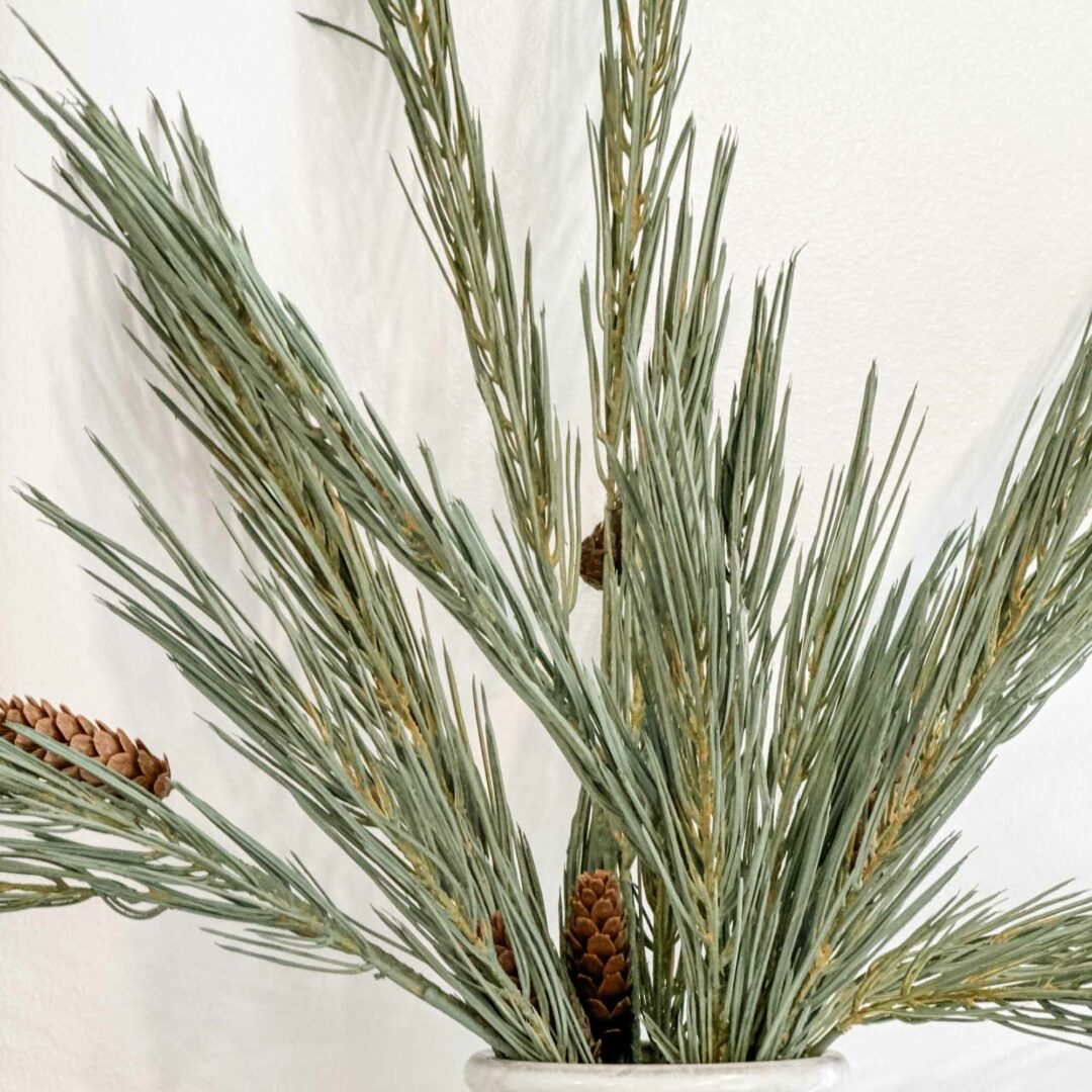 Pendulum Pine Spray - Piper Classics