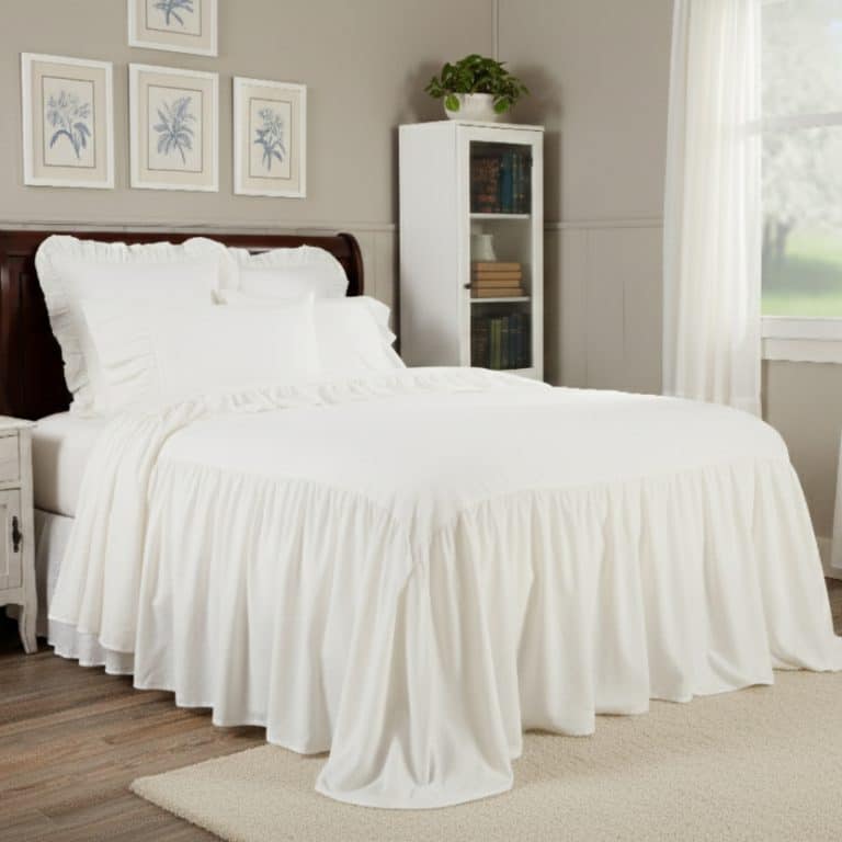 Elizabeth Ruffled Bedspread - Queen | Elizabeth Collection